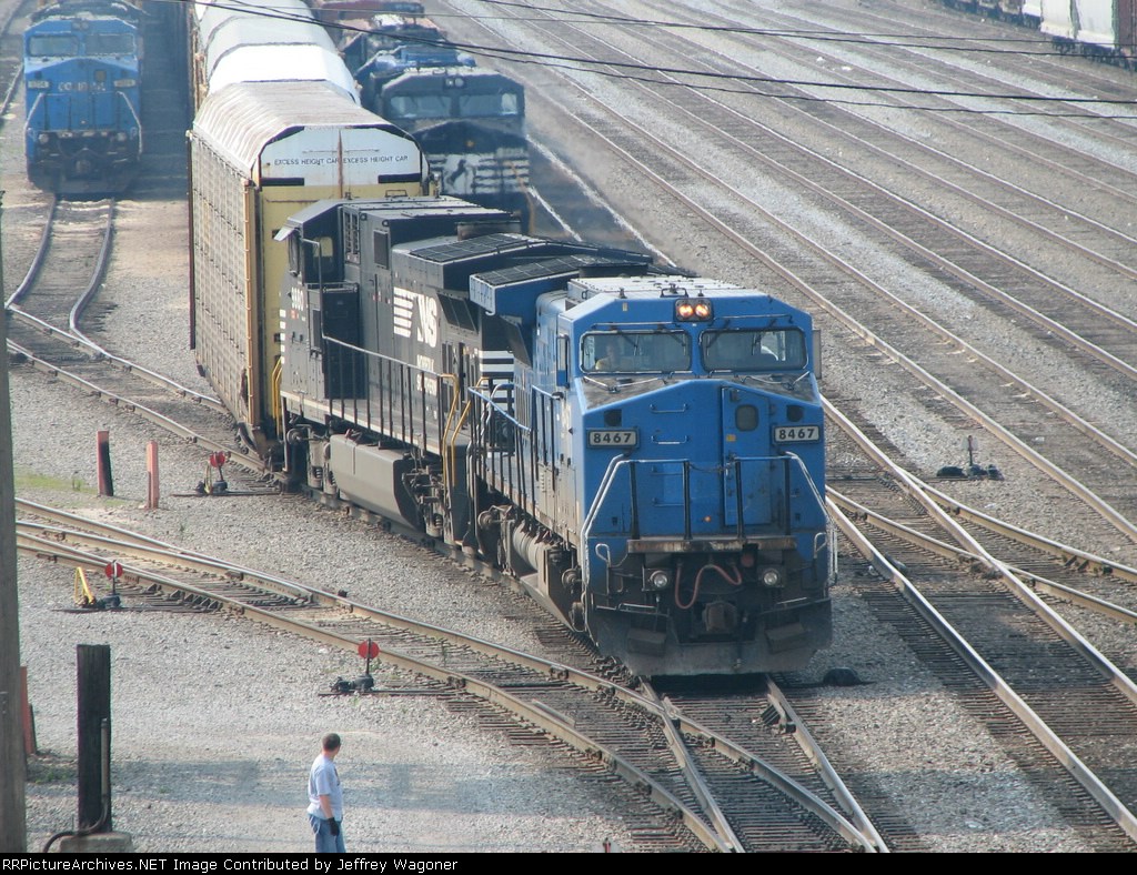 Northbound NS Freight